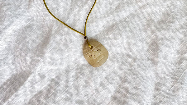 Ancient Onyx Pendant Necklace. Zapotec. 1140