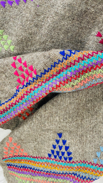 Wool Shawl. Embroidered & Tassels. Mayan. Chamula. Mexico