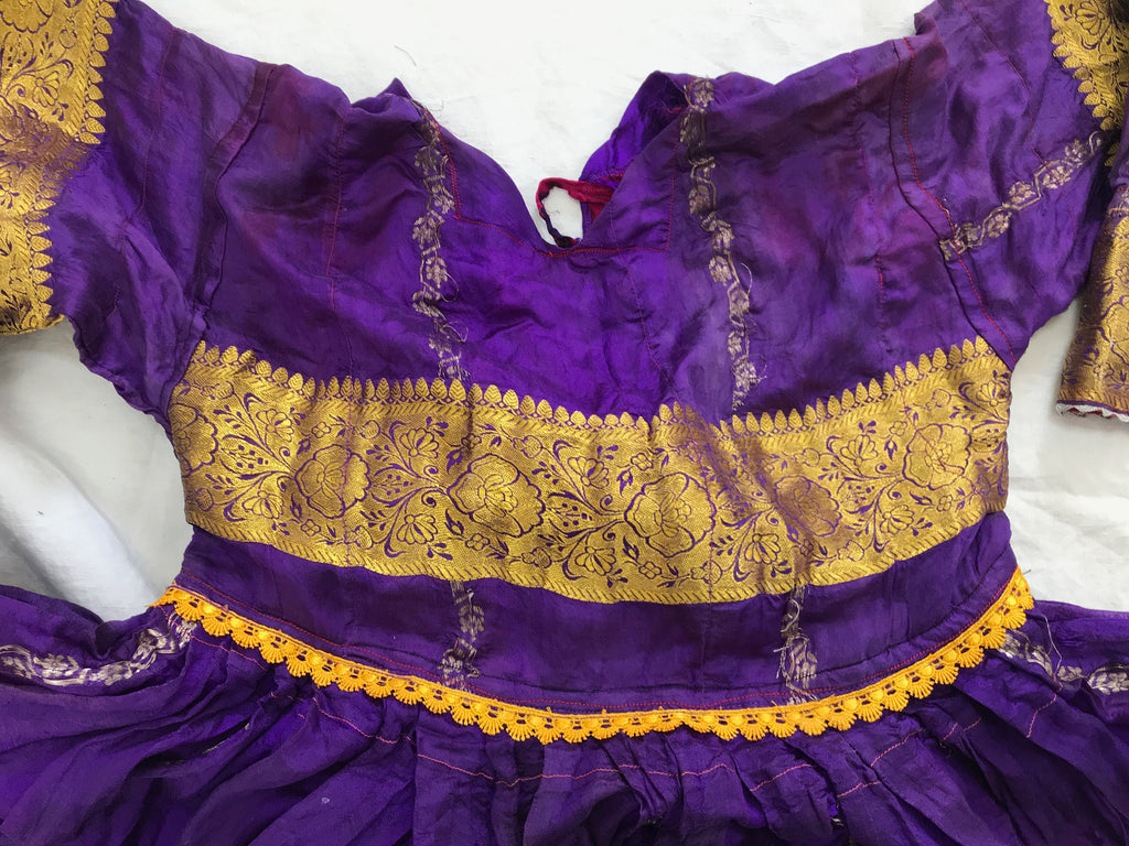 Vintage Kuchi Dress. Hand-Embroidered. Fits up to Size S